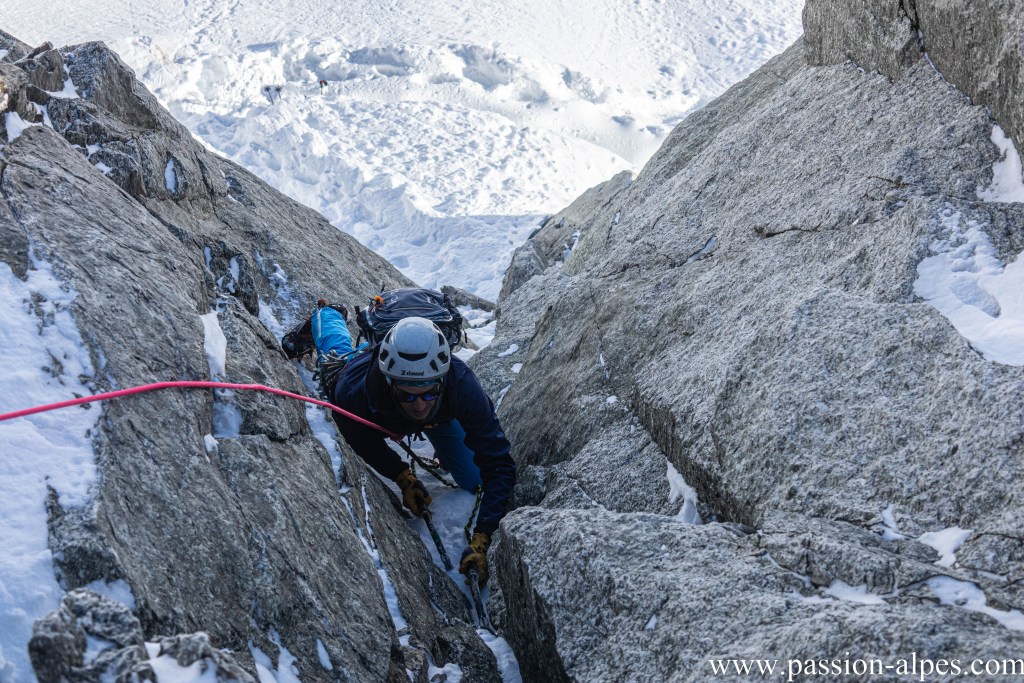 Topo - Aiguille de Toule (3534m) : Voie Garda, D+/II/160m - Passion ...